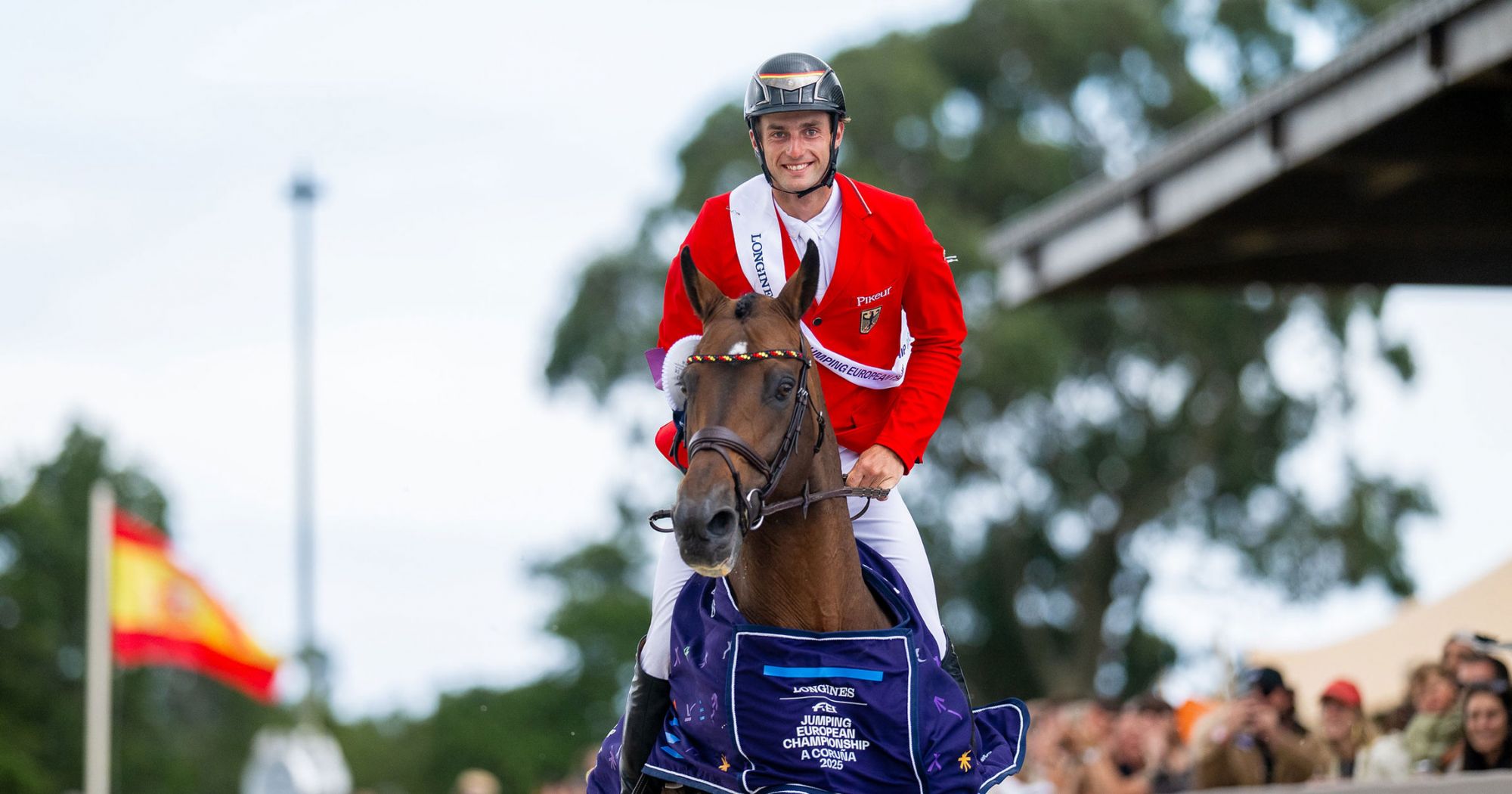 United by Touch: The Rise of Richard Vogel and Jumping's Most ...